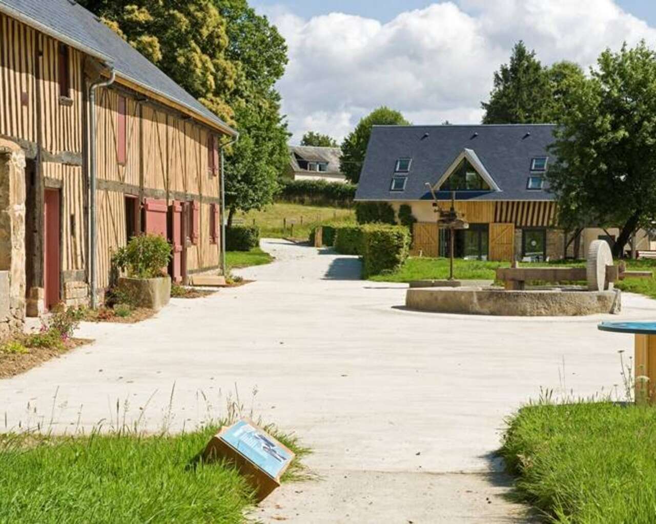 Musée du Poiré, Museums & attractions to Barenton